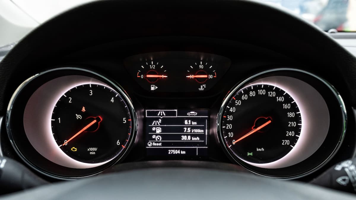 BMW EPC: cosa è e cosa indica questo segnale d'avvertimento